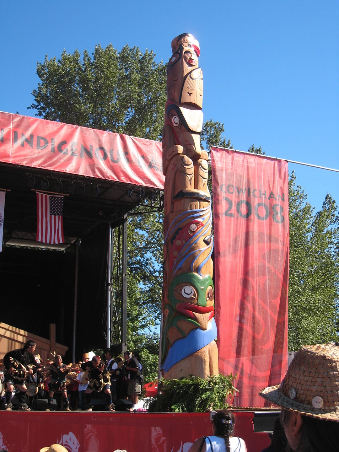 Spirit Pole - Carey Newman